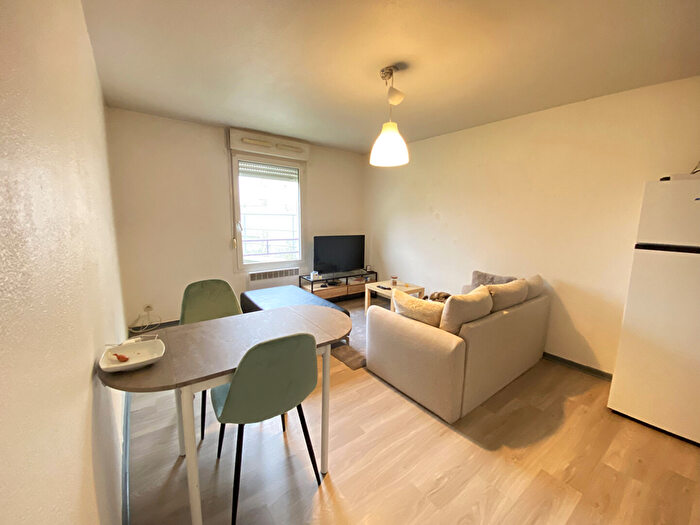 Appartement à louer - Besançon, Montrapon, Fontaine Ecu, Montboucons, Montjoux - 2 pièces - 1 chambre