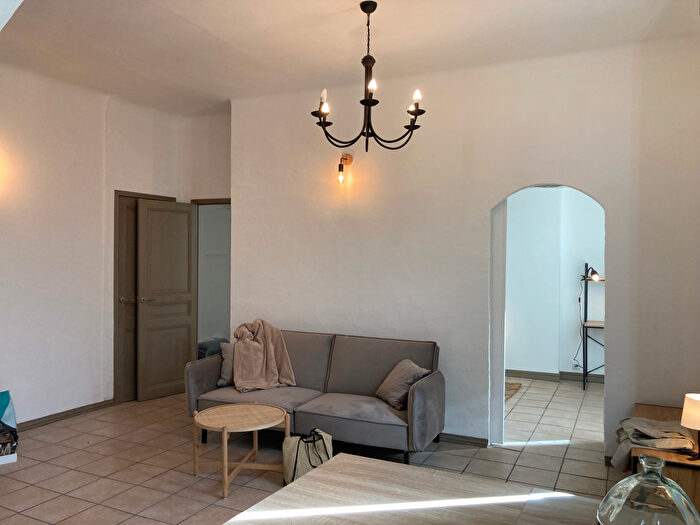 Appartement à louer - Marseille e , La Blancarde - 2 pièces - 1 chambre