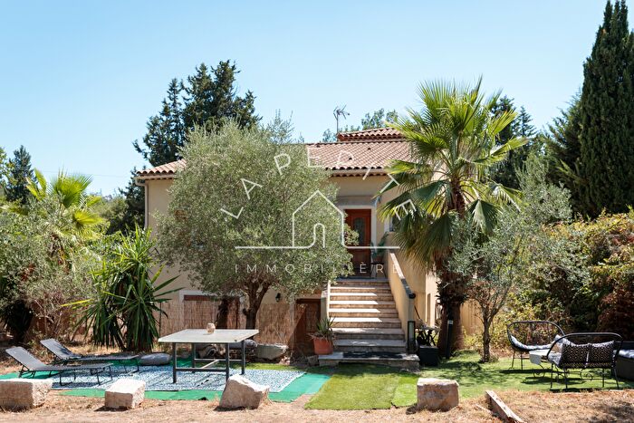 Maison à vendre - Grasse, Magagnosc, Saint-Mathieu - 6 pièces - 5 chambres