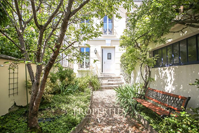 Nogent-sur-Marne, Beauté Baltard : Maison 7 pièces à vendre