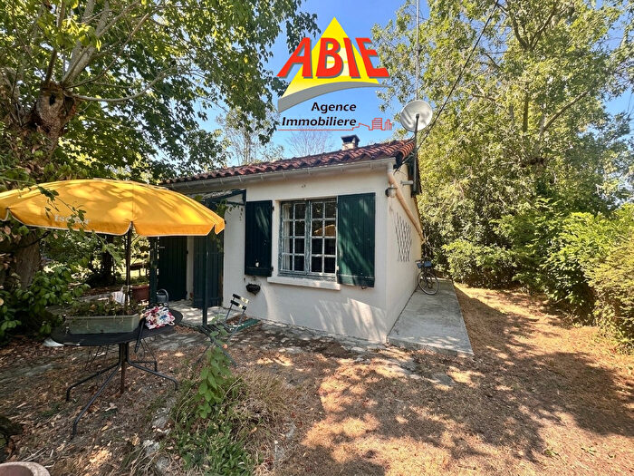 Maison 2 pièces à Maillé, à vendre