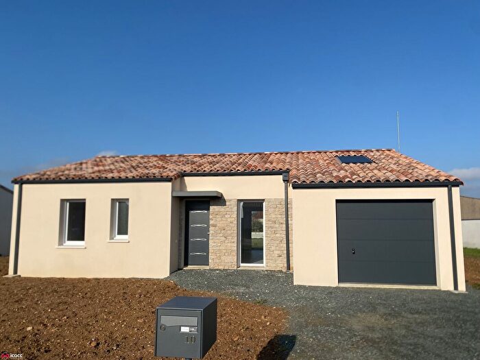 Maison 4 pièces à La Bretonnière-la-Claye, à vendre