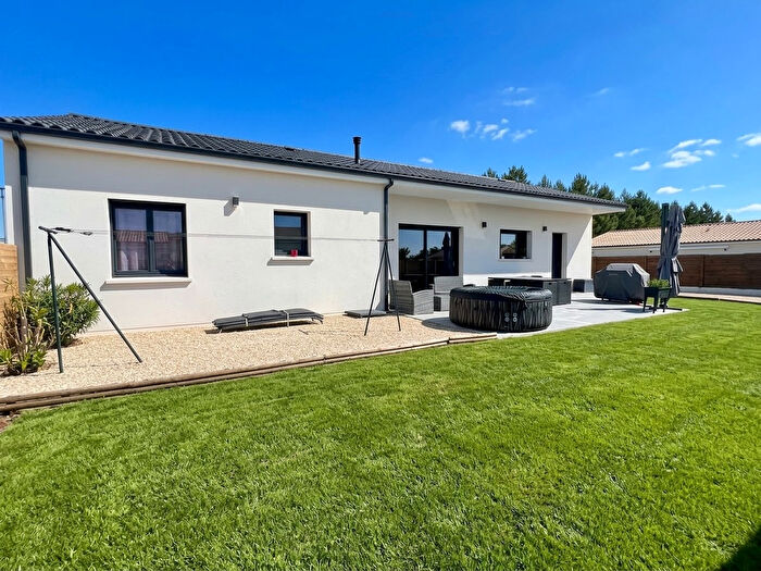 Roches-Prémarie-Andillé - Maison 4 pièces à vendre