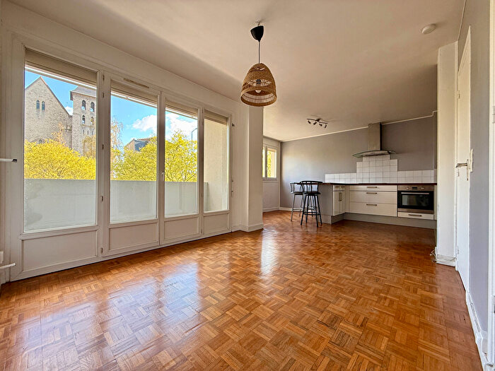 Appartement à louer - Reims, Jamin, Jaurès, Cernay, Epinettes - 2 pièces - 1 chambre