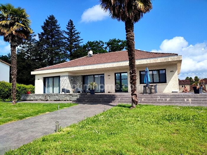 Maison à vendre - Lannemezan - 7 pièces - 4 chambres