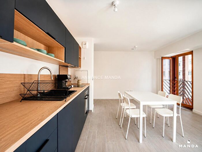 Saint-Ouen, Vieux Saint-Ouen : Appartement 2 pièces à louer