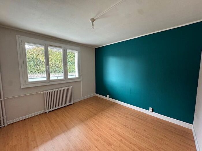 Appartement à louer - Saint-Jean-de-la-Ruelle, Gambetta, Madeleine, Dix Arpents, Clos Neuf - 3 pièces - 2 chambres