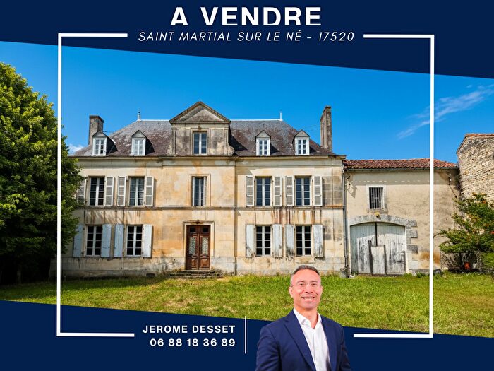 Maison 5 pièces à vendre à Saint-Martial-sur-Né