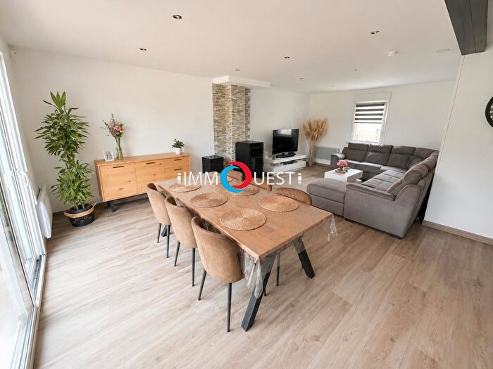 Carly : Maison 5 pièces à vendre