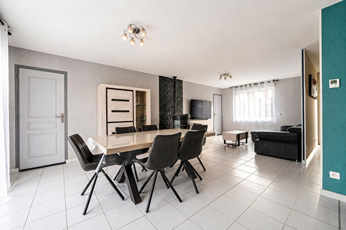 Violaines : Maison 7 pièces à vendre