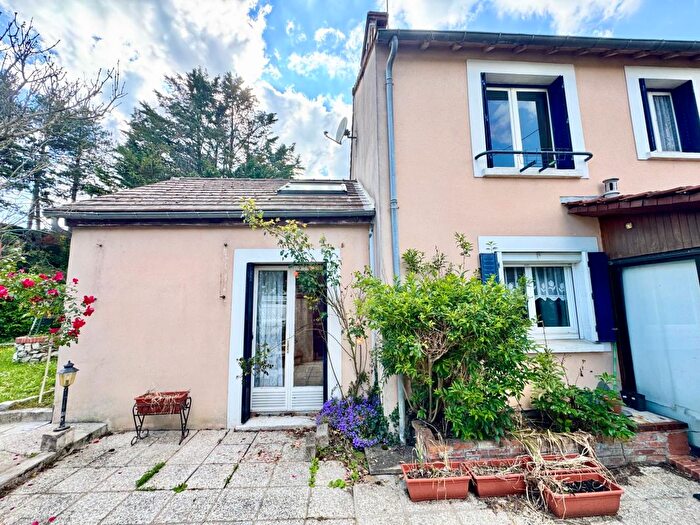 Maison 5 pièces à vendre - Saran, Centre-ville, Bois Joly, La Chiperie