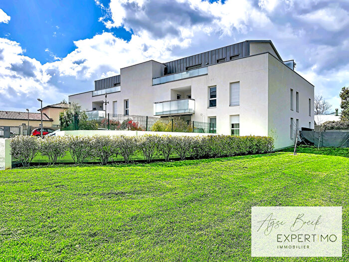 Appartement à vendre - Sérézin-du-Rhône - 3 pièces - 2 chambres