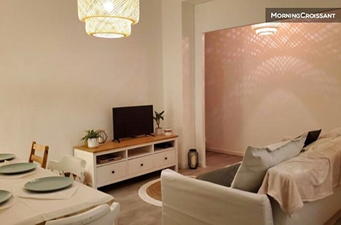 Appartement à louer - Marseille e , Grands Carmes - 3 pièces - 2 chambres