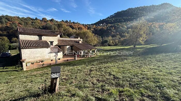 Maison à vendre - Sospel - 4 pièces - 3 chambres