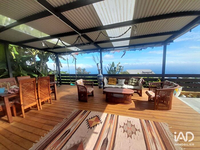 Maison à louer - Saint-Leu, Camélias, Saint-Christophe - 5 pièces - 4 chambres