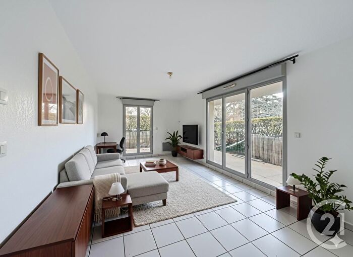 Appartement à vendre - Vourles - 2 pièces - 1 chambre