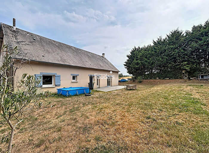Maison 4 pièces à Saint-Agnan-le-Malherbe, à vendre