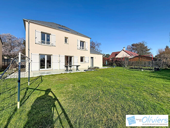 Maison à vendre - Boullay-les-Troux - 6 pièces - 4 chambres