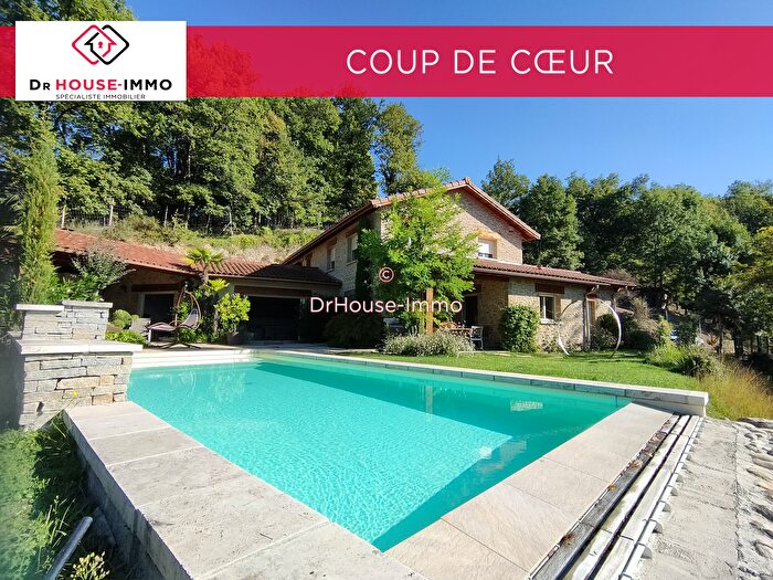 Maison à vendre - Saint-Vérand - 7 pièces - 4 chambres