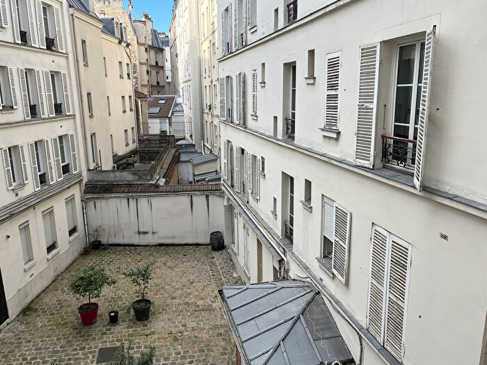 Appartement à vendre - Paris e , Vallée de Fecamp - 2 pièces - 1 chambre