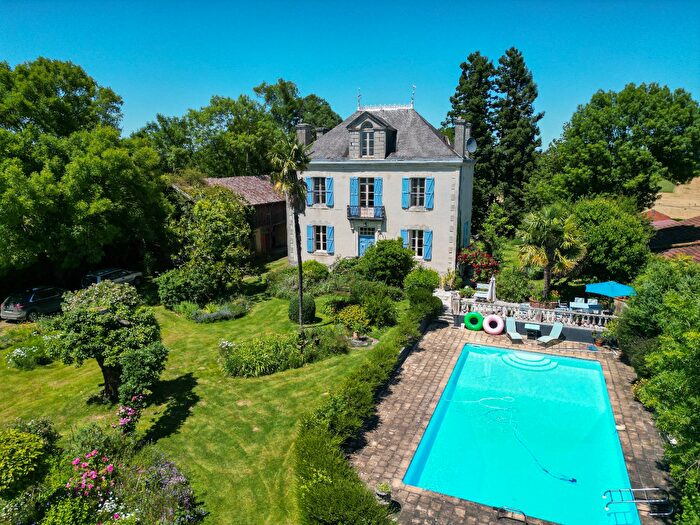 Maison à vendre - Sainte-Dode - 8 pièces - 6 chambres