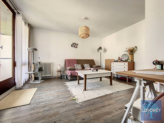 Appartement à louer - La Roche-sur-Yon, Pentagone, Pont-Morineau - 1 pièce