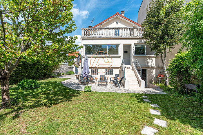 Bry-sur-Marne, Centre-ville, Gare - Maison 6 pièces à vendre