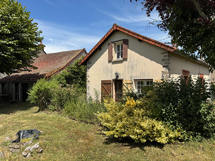 Maison 4 pièces à vendre à Cervon