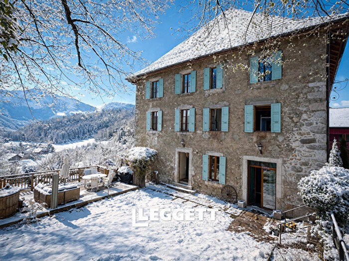 Maison à vendre - Mieussy - 12 pièces - 6 chambres