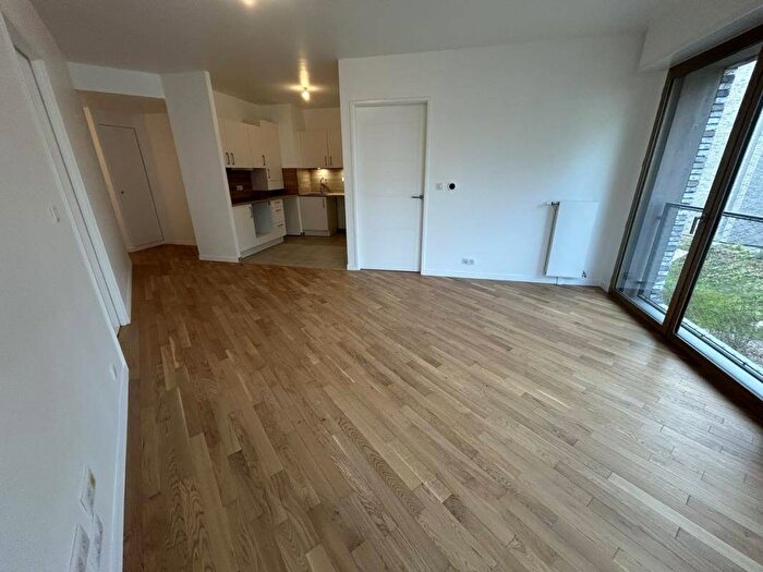 Appartement à louer - Montreuil, Versailles - 3 pièces - 2 chambres