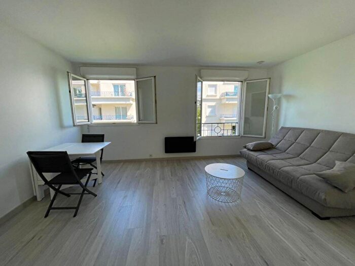 Nogent-sur-Marne : Appartement 1 pièce à louer