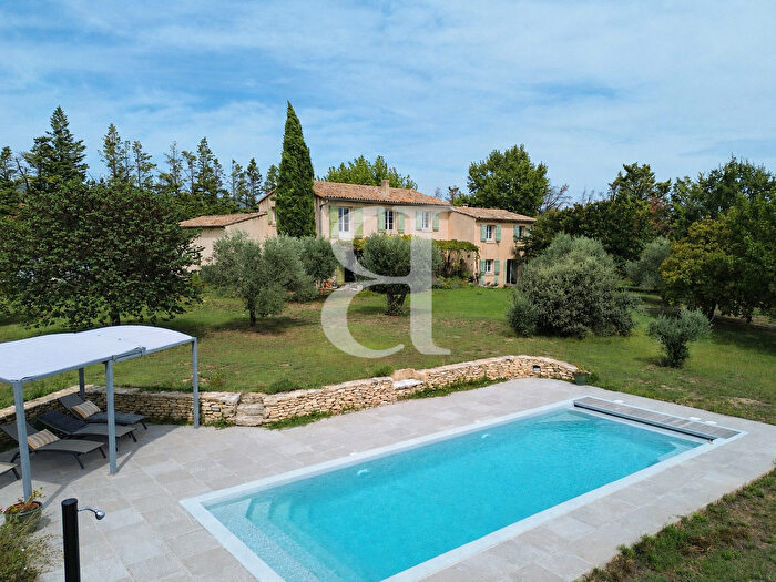 Maison 8 pièces à vendre - Cabrières-d'Avignon