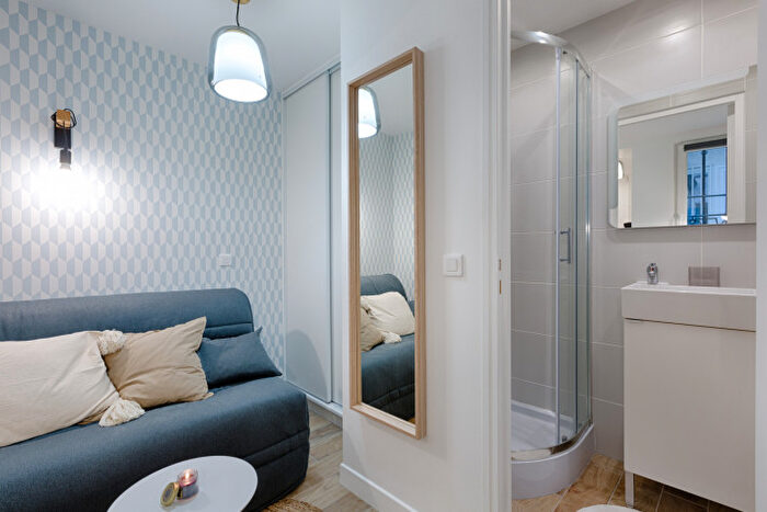 Appartement à louer - Paris e , Flandre, Aubervilliers - 1 pièce