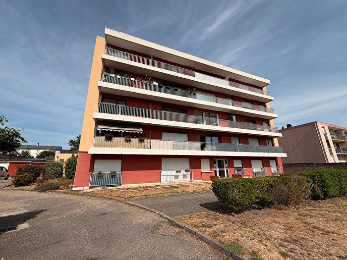Gravigny : Appartement 1 pièce à louer