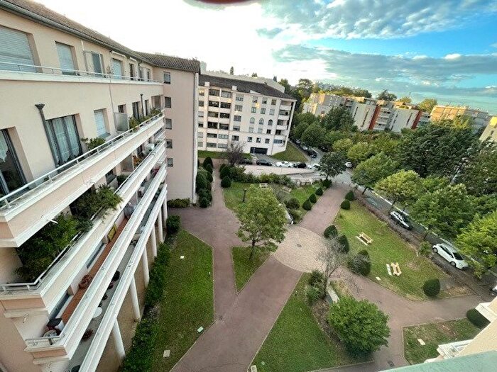 Appartement à vendre - Caluire-et-Cuire, Le Bourg - 5 pièces - 3 chambres