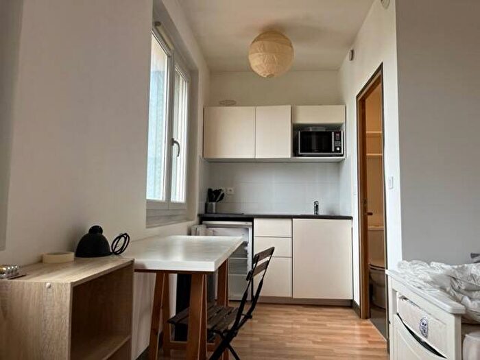 Appartement à louer - Le Grand Trou, Lyon ème arrondissement - 1 pièce