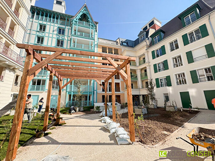 Appartement à louer - Le Plessis-Robinson, Nouvelle Cité, Jardins - 2 pièces - 1 chambre