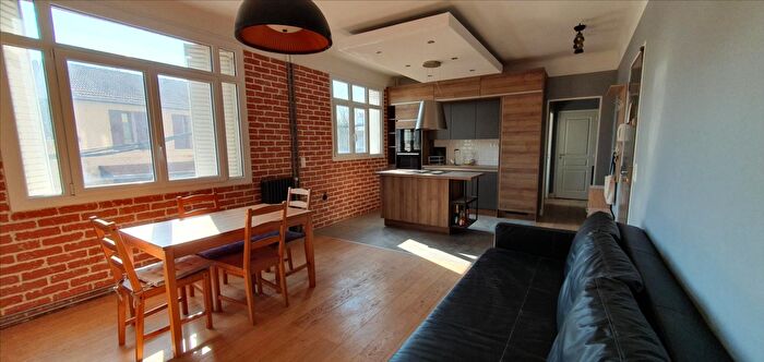 Appartement à louer - Nanterre, Chemin de lîle - 2 pièces - 1 chambre