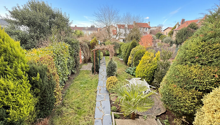 Maison à vendre - Soisy-sous-Montmorency, Centre-ville - 5 pièces - 3 chambres