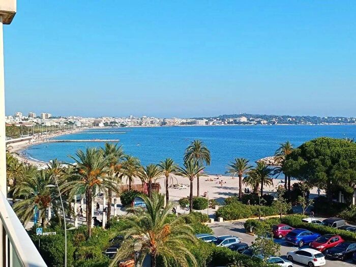 Appartement à louer - Le Golfe-Juan, Vallauris - 1 pièce