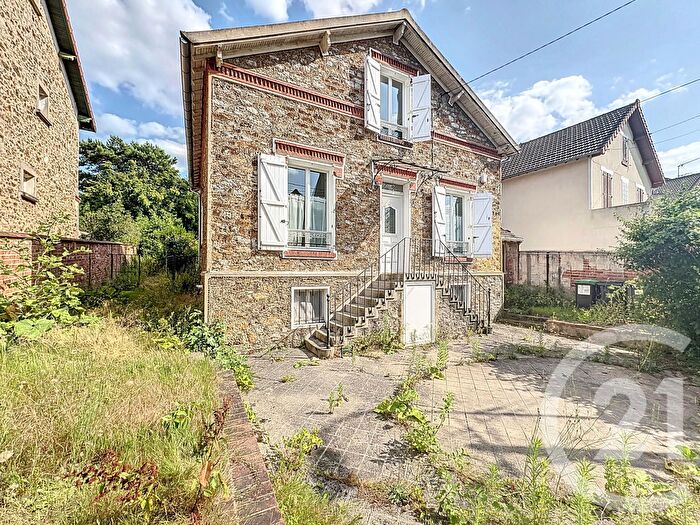 Maison à vendre - Sainte-Geneviève-des-Bois, Le Perray - 6 pièces - 4 chambres