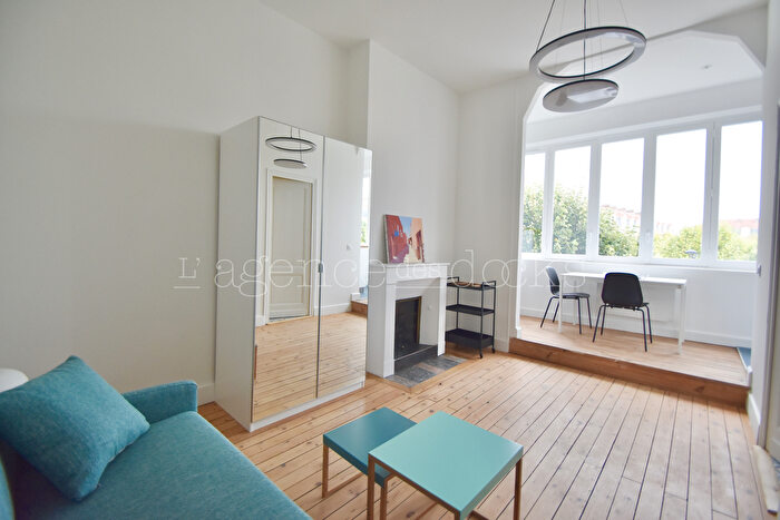 Appartement à louer - Bordeaux, Pellegrin, Chaban-Delmas - 1 pièce