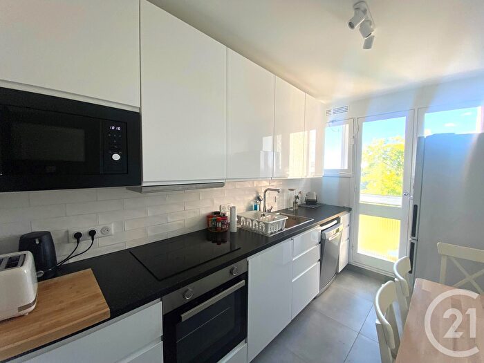 Appartement 5 pièces à louer - Quartiers Nord-Ouest, Villejean
