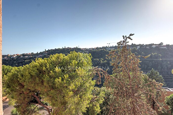 Appartement 4 pièces à Nice, Saint-Pierre de Feric, à vendre