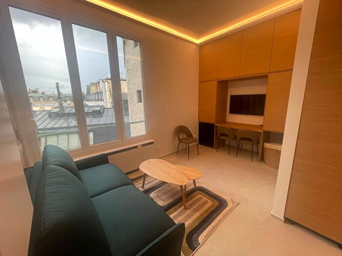 Appartement à louer - Monnaie, Paris ème arrondissement - 1 pièce