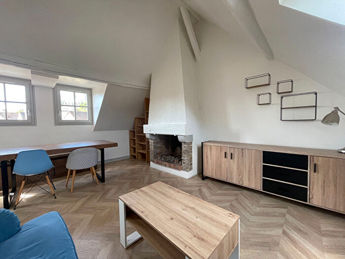 Appartement à louer - Chartres, Centre-ville - 2 pièces - 1 chambre