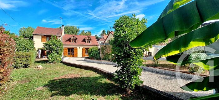 Breuillet : Maison 8 pièces à vendre