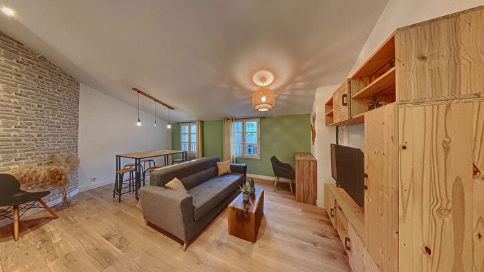 Appartement à vendre - Avignon, Palais des Papes, Zone Piétonne - 2 pièces - 1 chambre