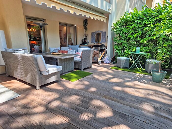 Le Cannet, Rocheville, Colombier, Campelières : Appartement 3 pièces à vendre