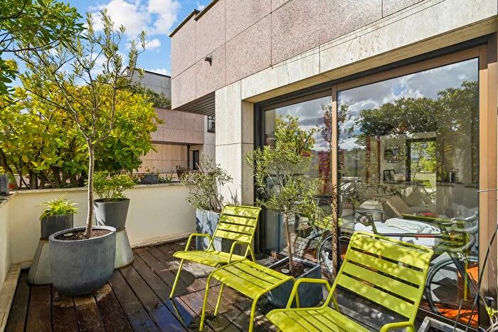 Appartement à vendre - Neuilly-sur-Seine, Plaine des Sablons - 3 pièces - 2 chambres